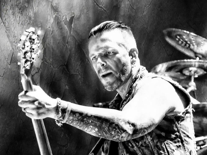 RICKY WARWICK Announces New Album 'When Life Was Hard And Fast' - Watch ...