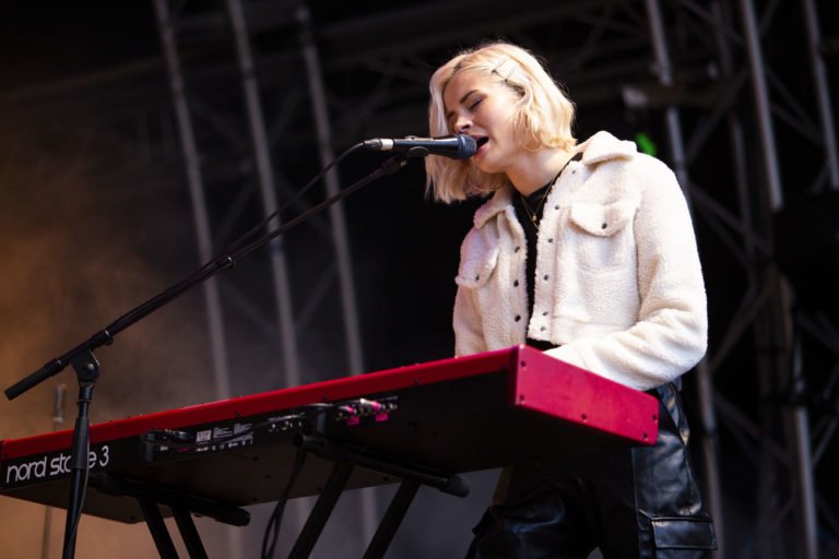 IN FOCUS: Jess Glynne + Nina Nesbitt & Lyra, CHSq 2019, Belfast