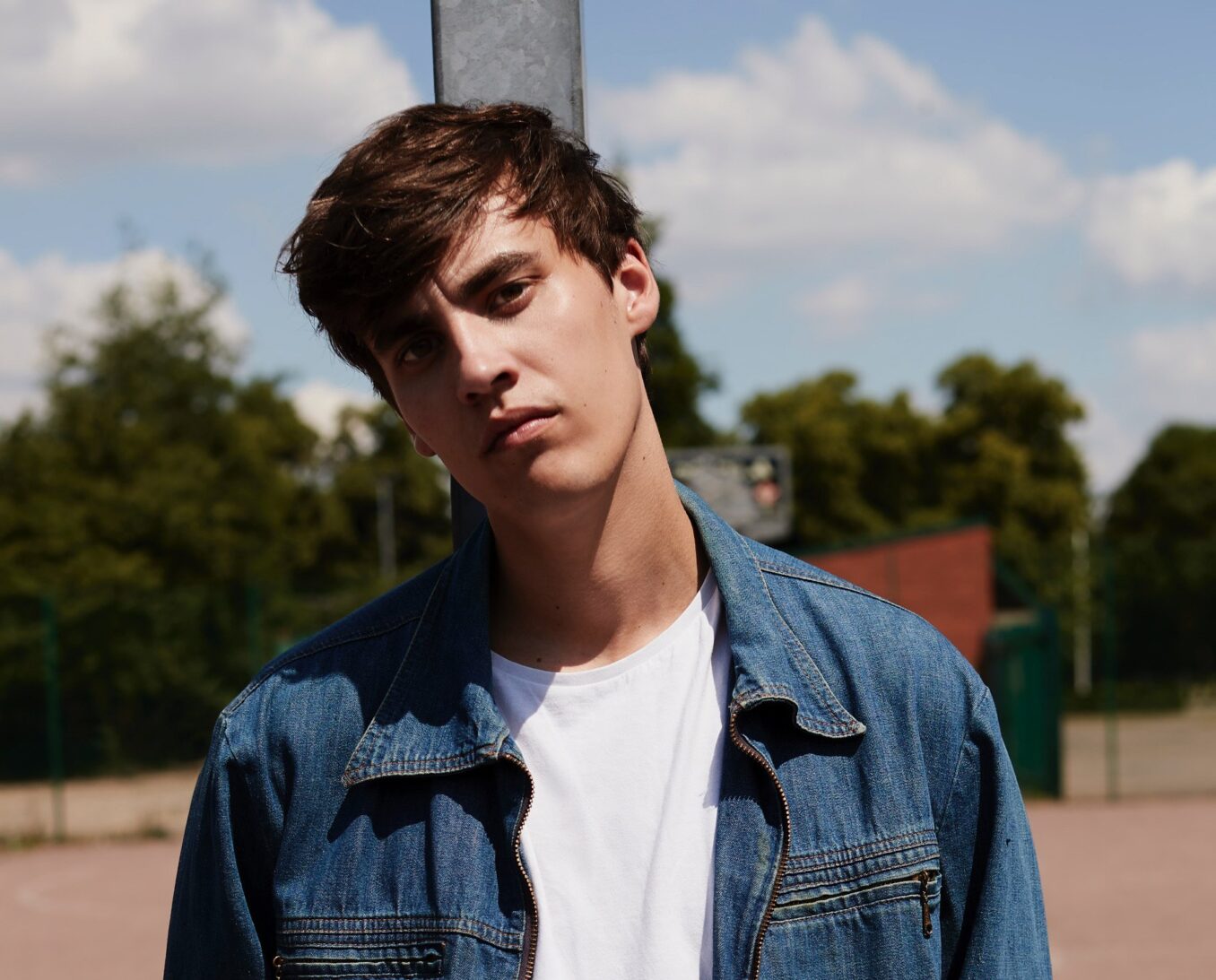 JC STEWART Shares His New Single ‘The Wrong Ones’ - Listen Now