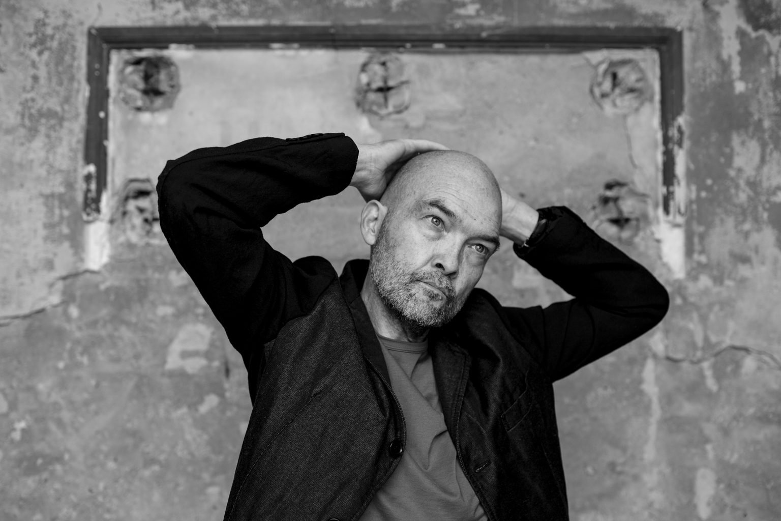 BEN WATT - Releases "Figures In The Landscape" From New Album 'Storm ...