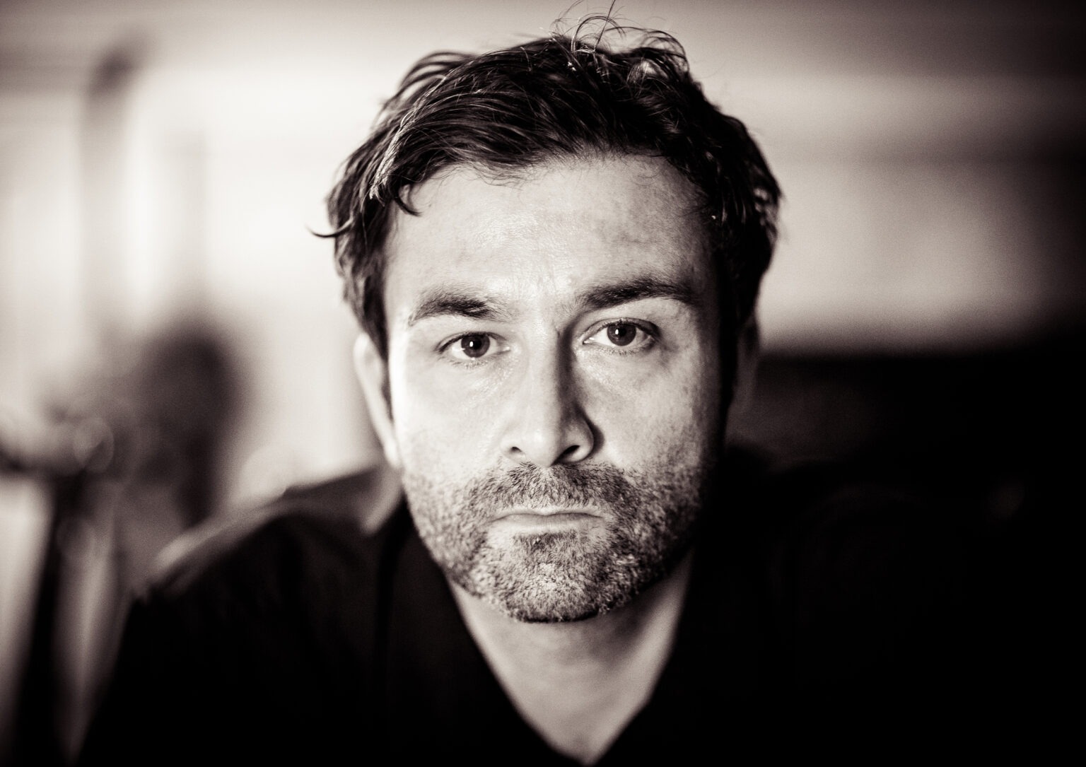 BEN GLOVER Announces 'Arguing With Ghosts' The First Single From His ...