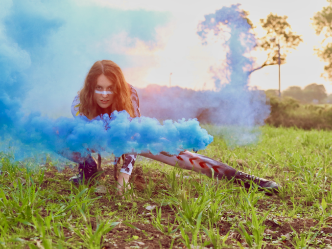 AMY MONTGOMERY Announces The Release Of Her Debut EP 'Intangible' On ...