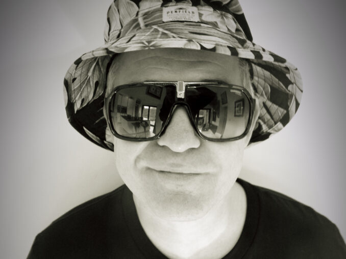 JAMES ATKIN EX EMF RELEASES COVER OF 'A FAIRYTALE OF NEW YORK'