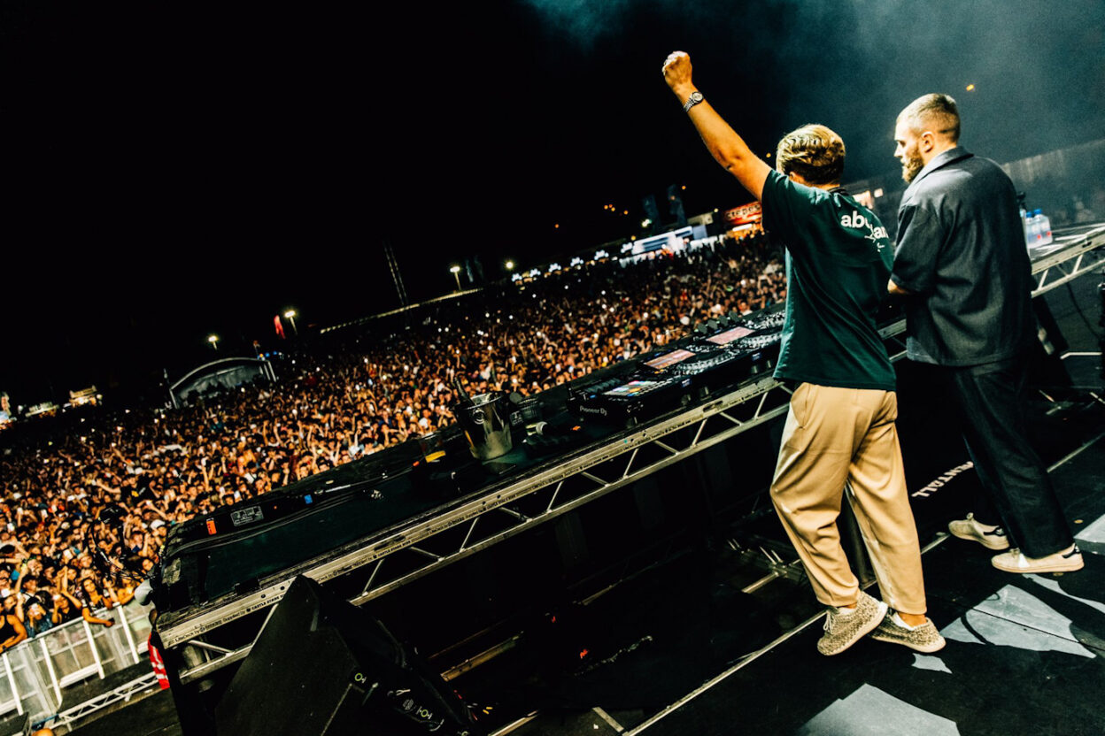 A Sell-out Crowd Of 40,000 Electronic Music Fans Attended The EMERGE ...