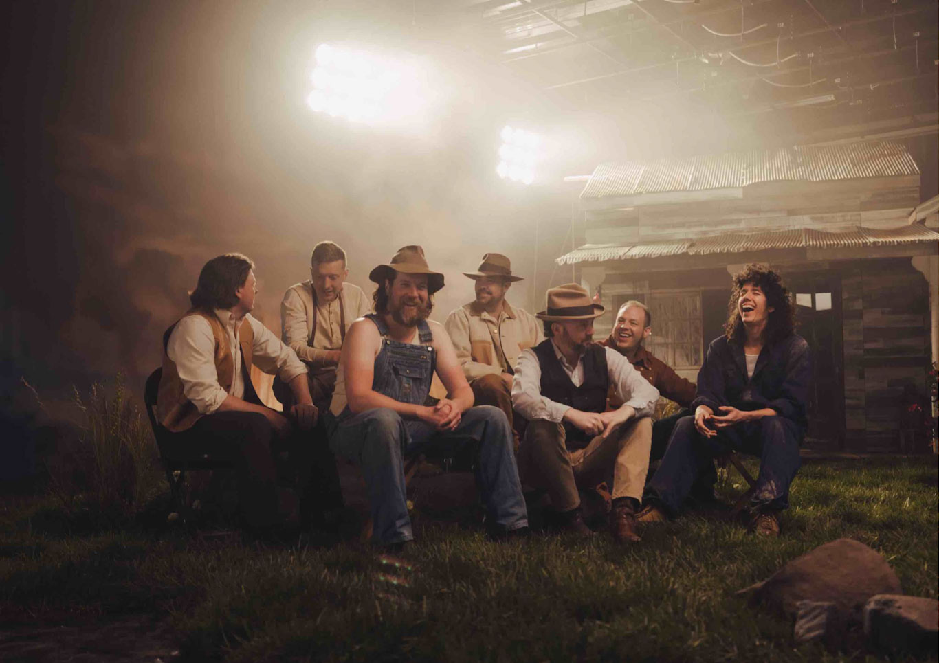 TYLER CHILDERS’ Announces New Album 'Rustin’ In The Rain' & Shares ...