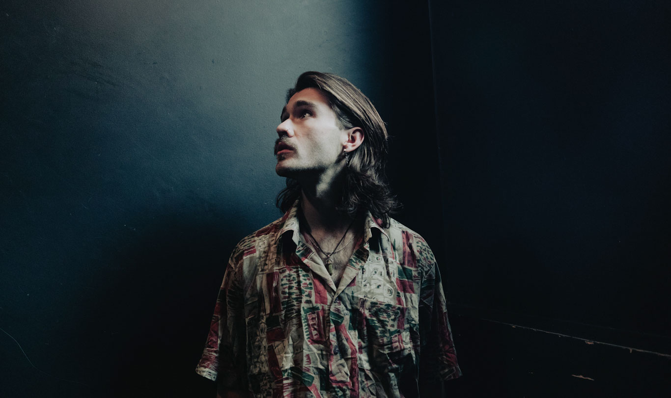 Irish Indie Newcomer JACK DEVLIN Releases New Single 'Dialogue'