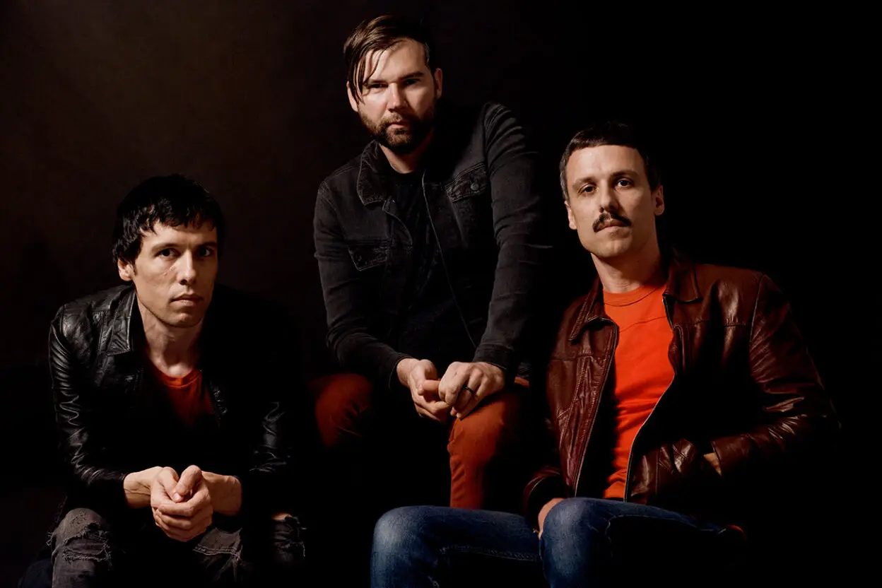 The Cribs Announce New Album 'Selling A Vibe' & 2025 UK Headline Tour